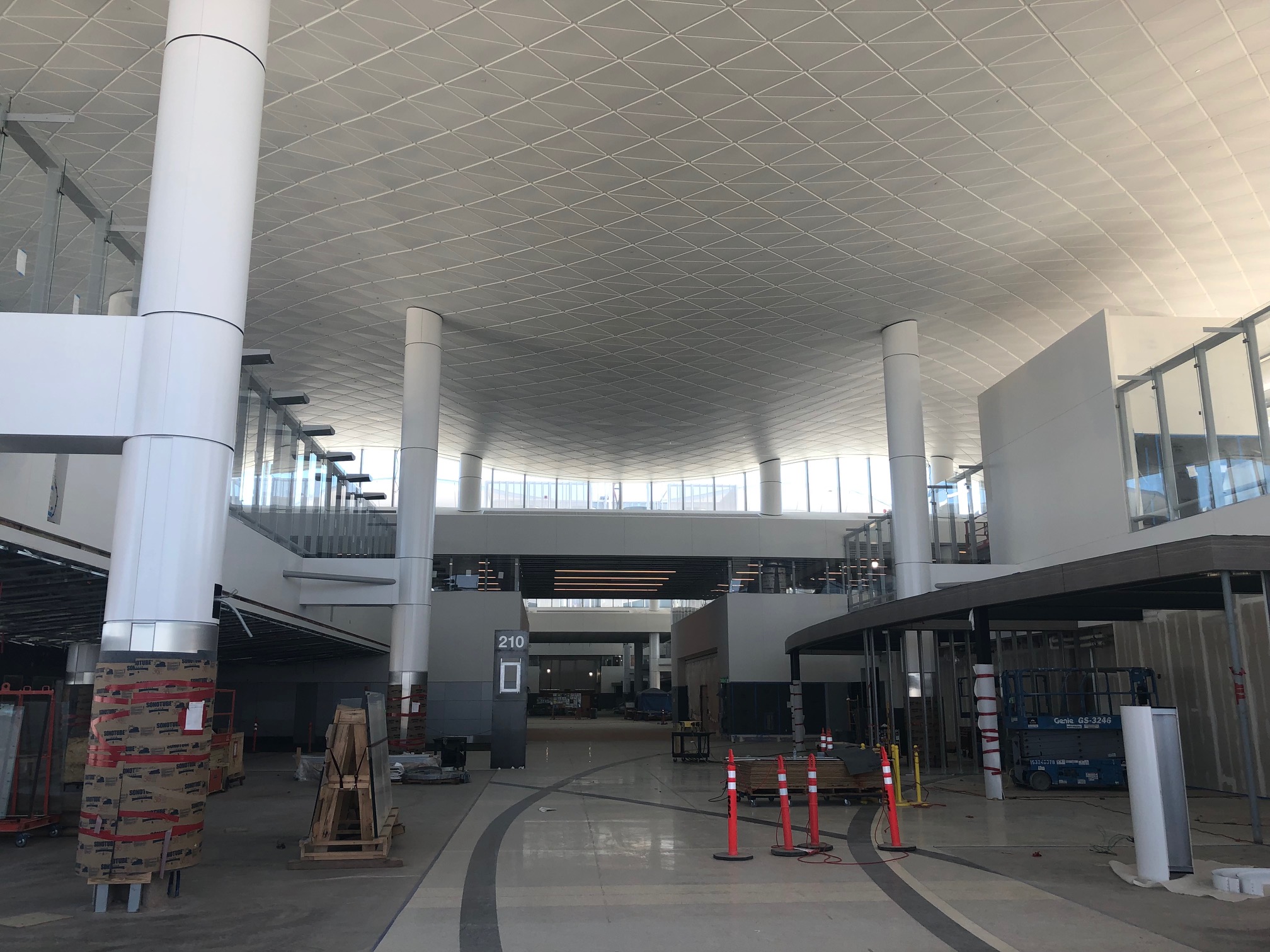 LAX Midfield Satellite Concourse | Saiful Bouquet Structural Engineers